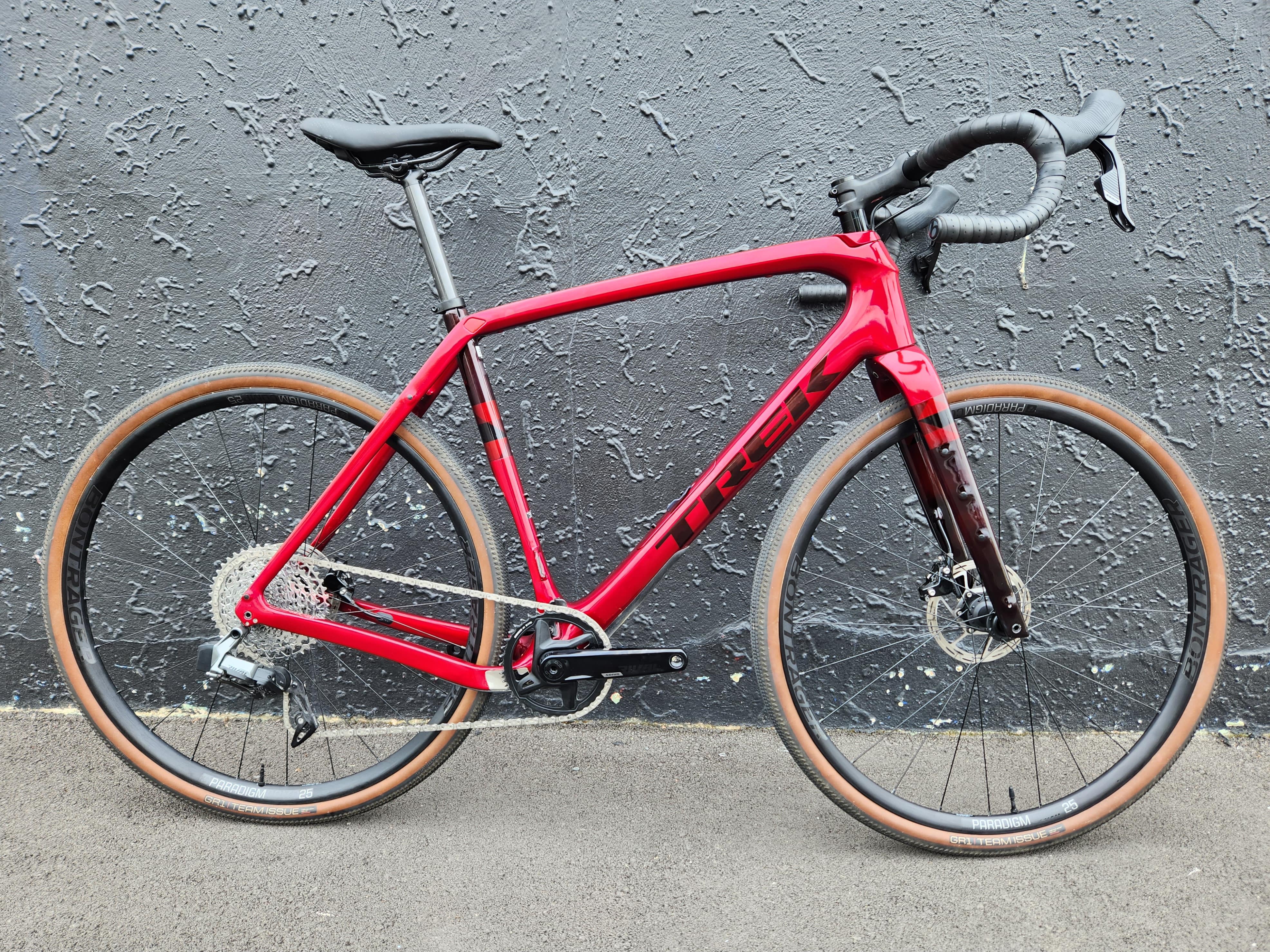 Ex-Demo Trek Checkpoint SL 6 eTap Red