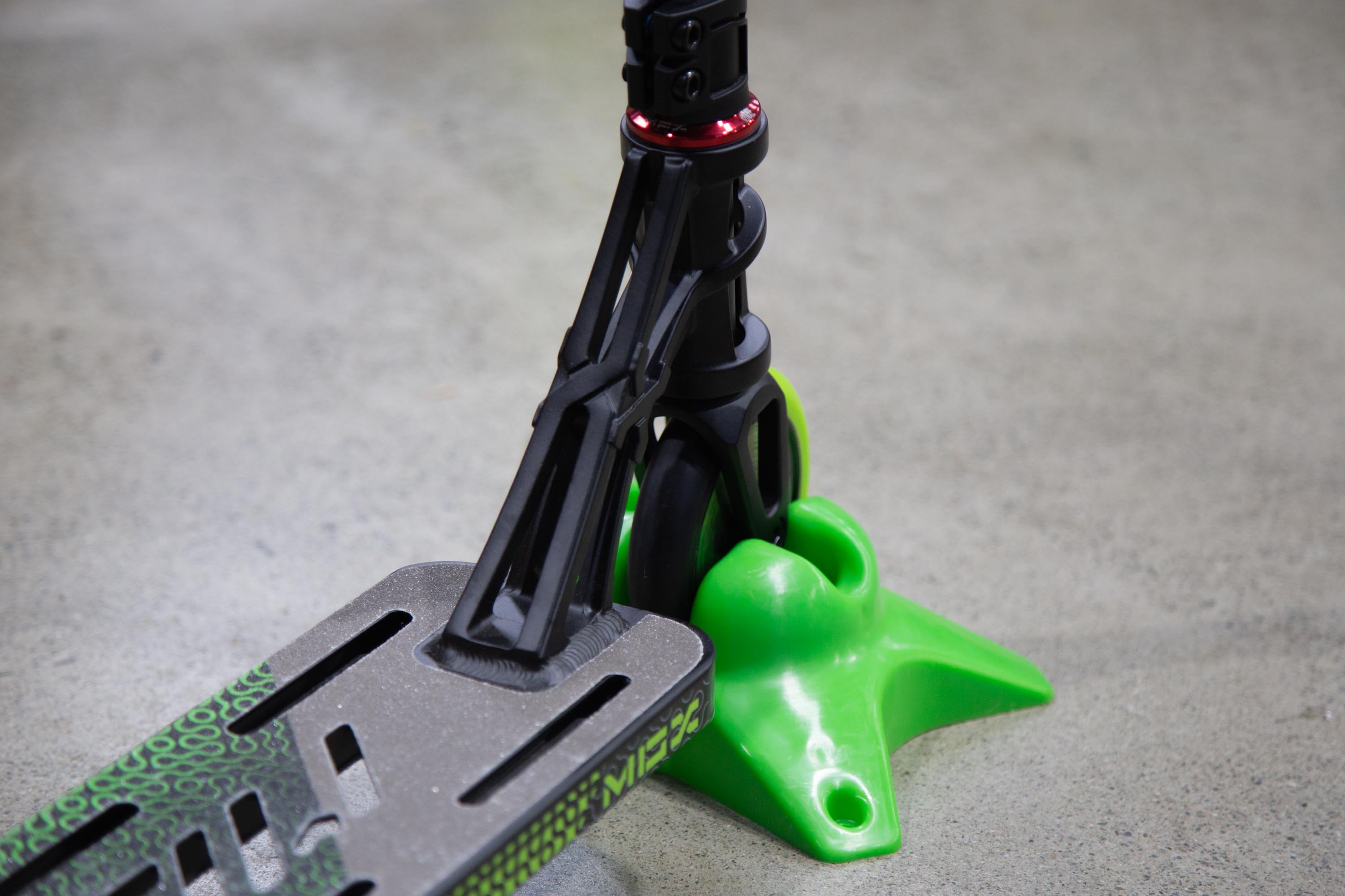 Sullivan Scooter Stand