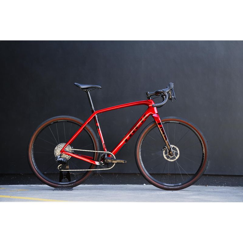 Ex-Demo Trek Checkpoint SL 6 eTap Red
